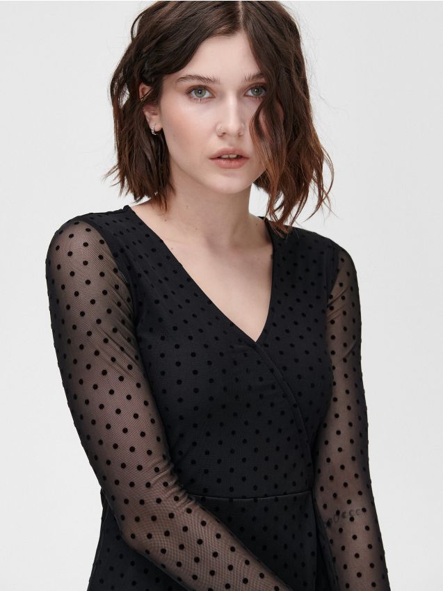 Sukienki młodzieżowe damskie | Cropp