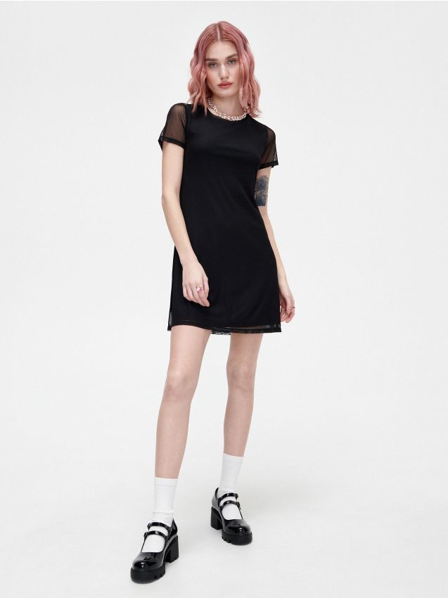 Sukienki młodzieżowe damskie | Cropp