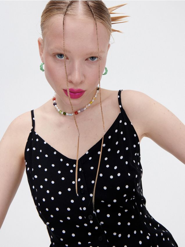 Kollektionen für Damen und Herren bei Cropp - Entdecke die neusten ...