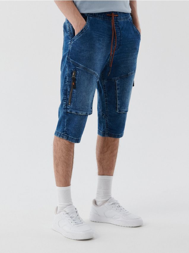 Kollektionen für Damen und Herren bei Cropp - Entdecke die neusten ...