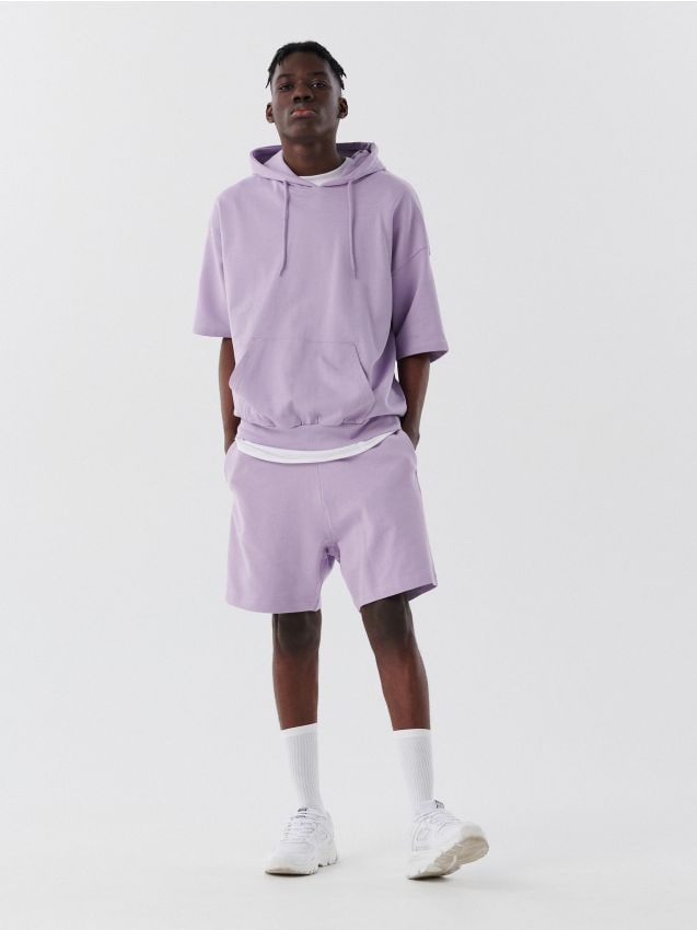 Kollektionen für Damen und Herren bei Cropp - Entdecke die neusten ...