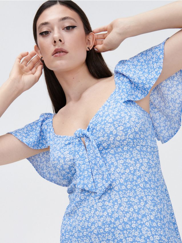 Sukienki młodzieżowe damskie | Cropp